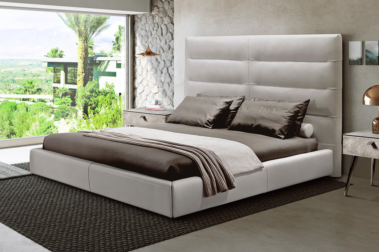 Discover Dubai's Premier Italian Designer Bed Collectio...