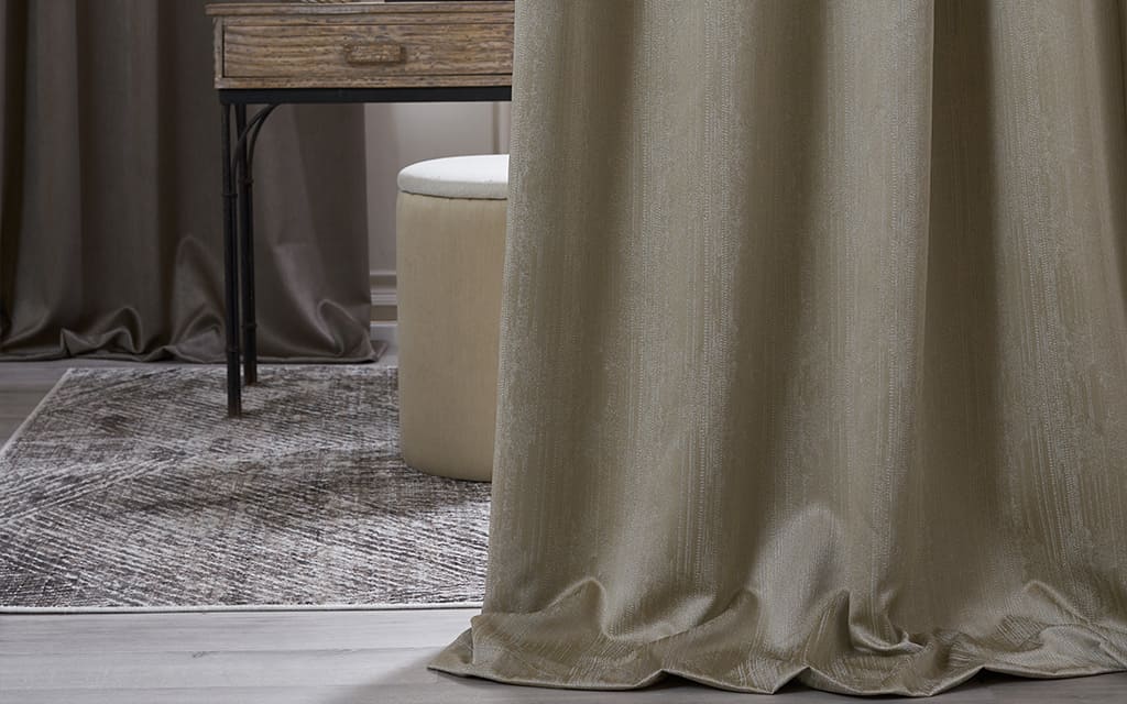 Shadow Curtains Collection - dim-out Curtains - CASANOV...
